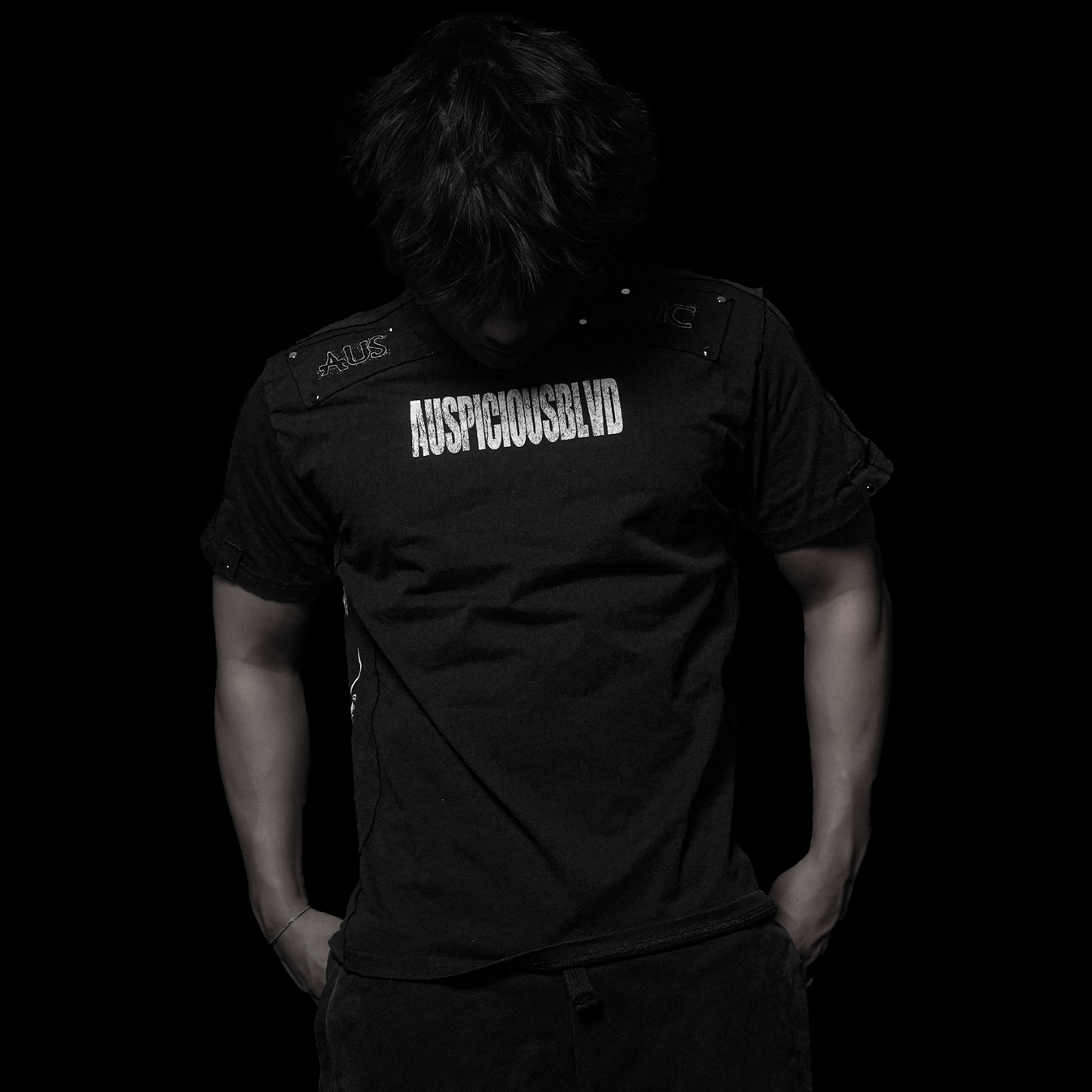 σκελετός TEE – AuspiciousBLVD